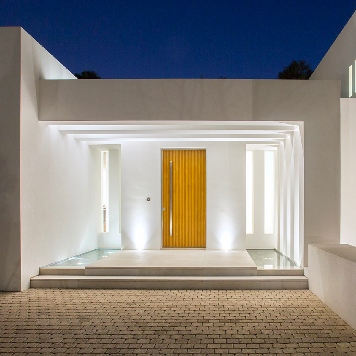 Linea Light Sub | Underwater Lighting - Light Journey Singapore